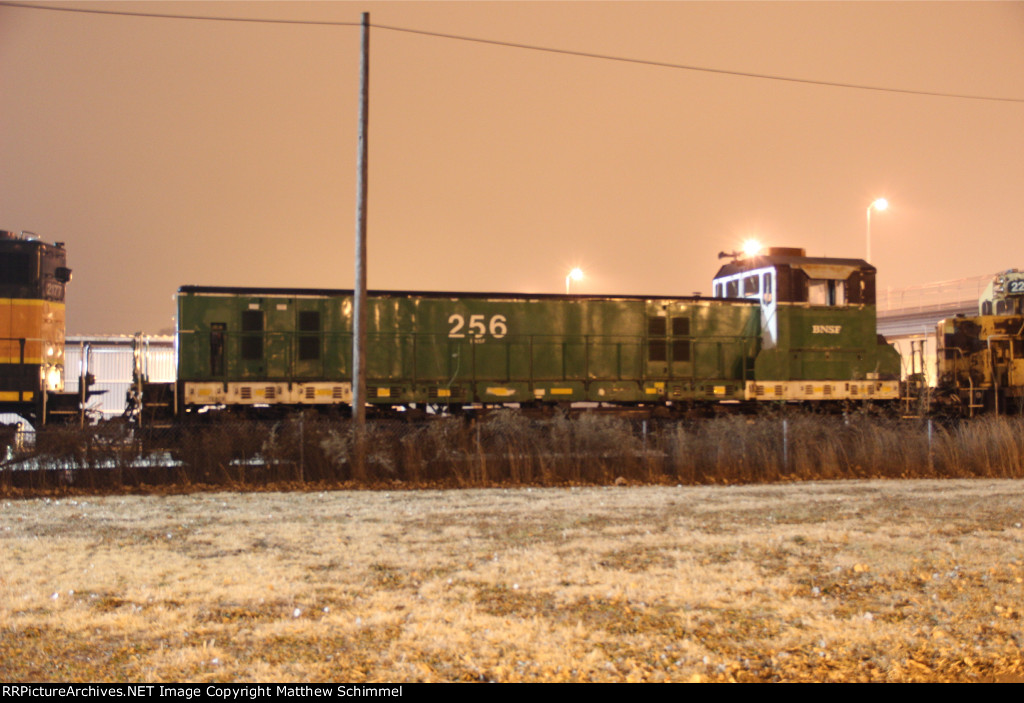 BNSF 256 - TEBC6